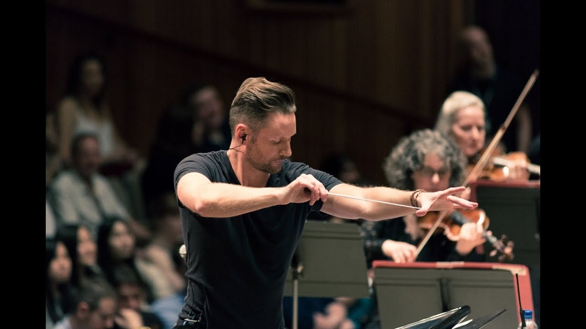 8 Mayıs - Progresif rock